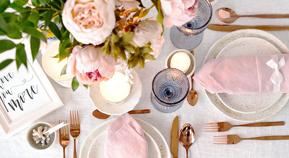 5 Trendy Wedding Napkin Folds– CV Linens